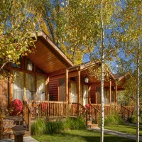 Rustic Inn Hotel in Jackson | Jackson Hole Central Reservations
